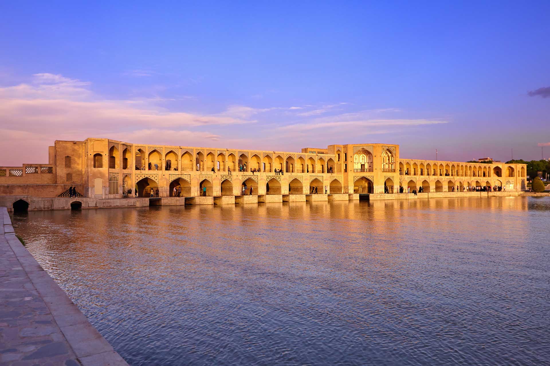 Top 10 Historical Landmarks to Visit in Isfahan – Isfahan Hostels